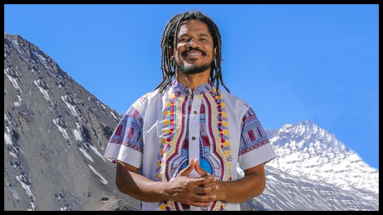 Especial 48 anos de Alexandre Carlo: Relembre a trajetória do vocalista ...